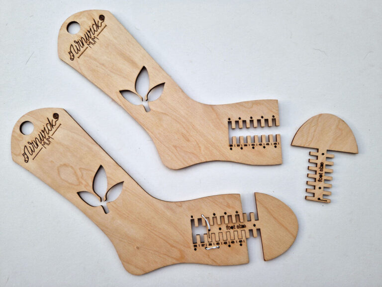 Blocking socks with sock blockers – Winwick Mum