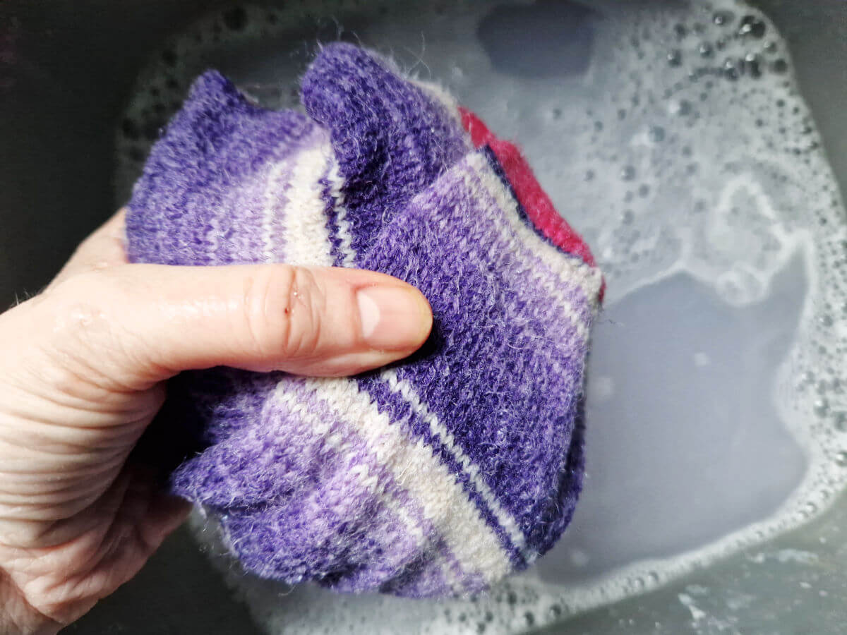 Blocking socks without sock blockers – Winwick Mum